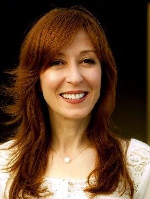 Defne Halman - AdoroCinema