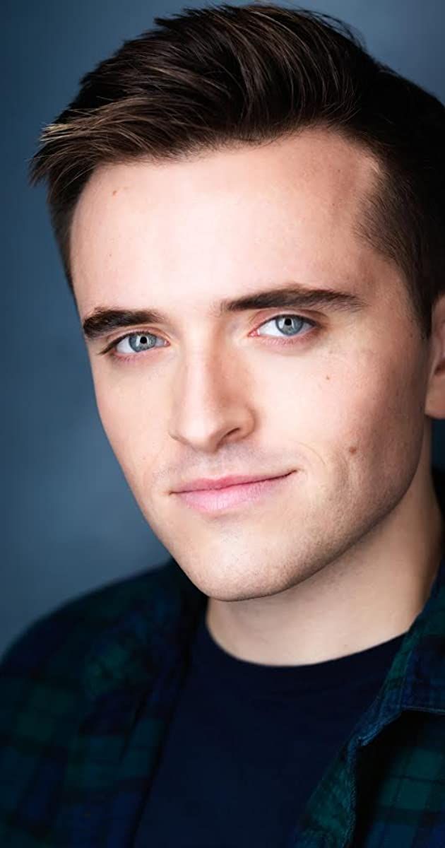 Conor Sweeney - AdoroCinema