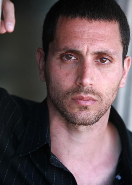 Jonathan Avigdori - AdoroCinema