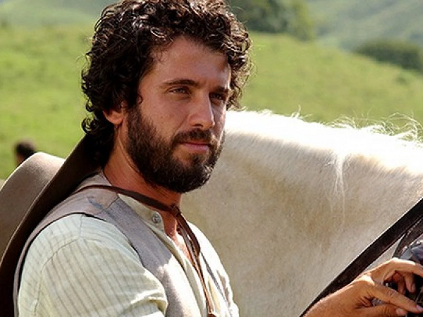 Cabocla (2004) : Cabocla (2004) : Fotos - 1 no 12 - AdoroCinema