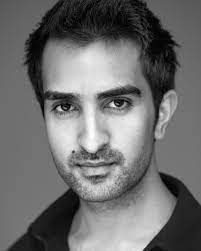 Parth Thakerar - AdoroCinema