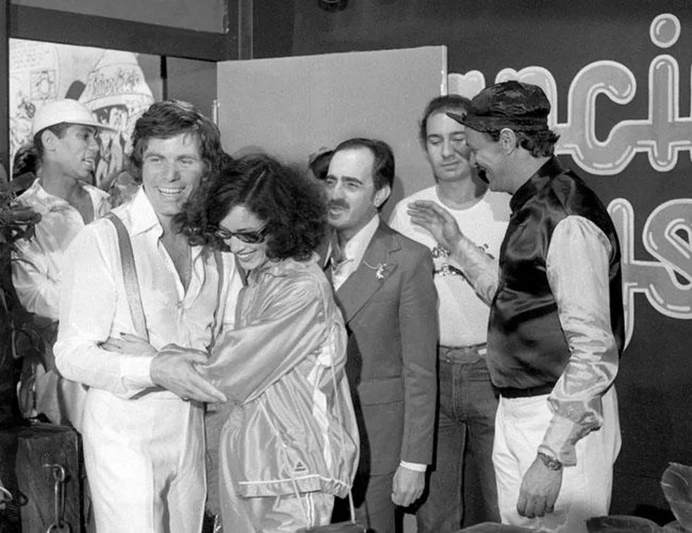 Dancin' Days : Dancin' Days : Fotos - 2 no 12 - AdoroCinema