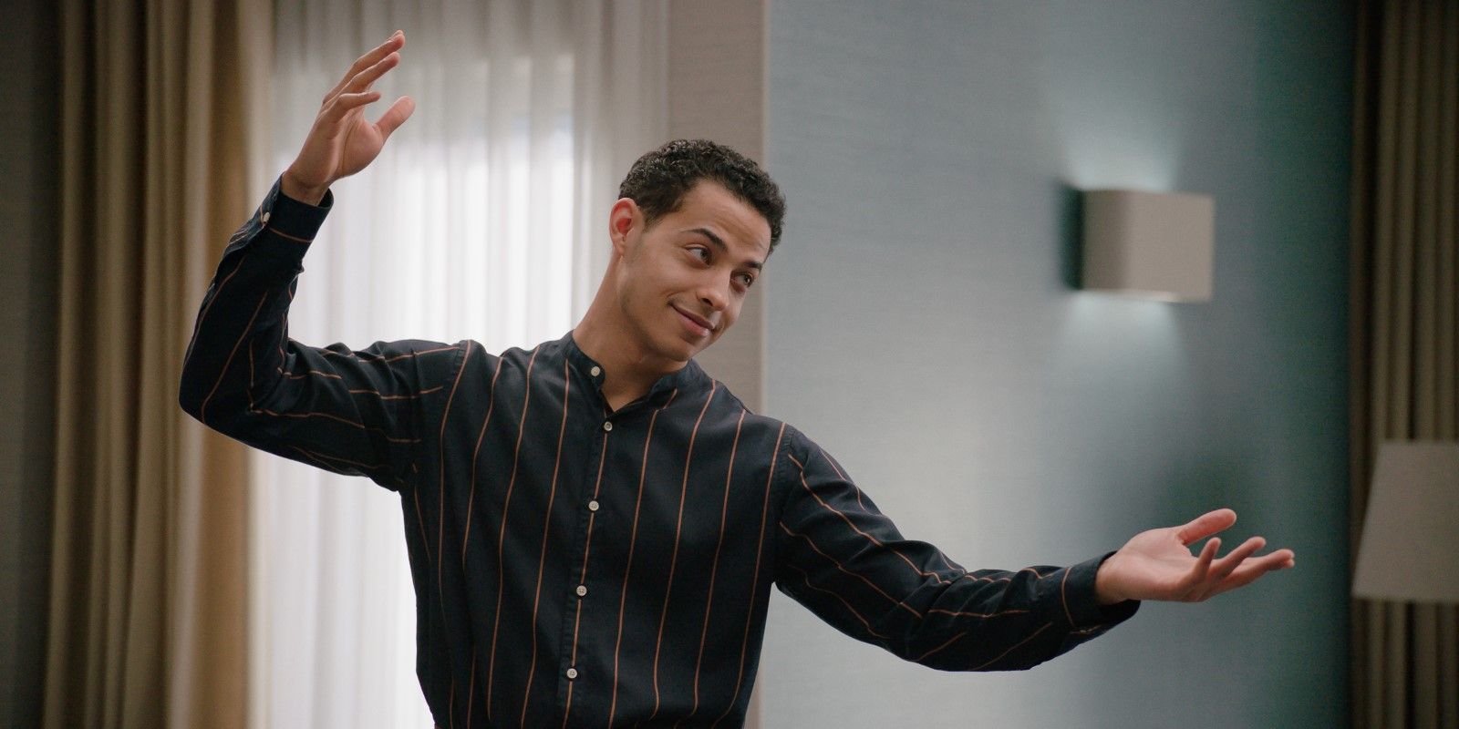 Foto de Daryl McCormack - Boa Sorte, Leo Grande : Fotos Daryl McCormack ...