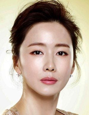 Hong Eun Hee - AdoroCinema
