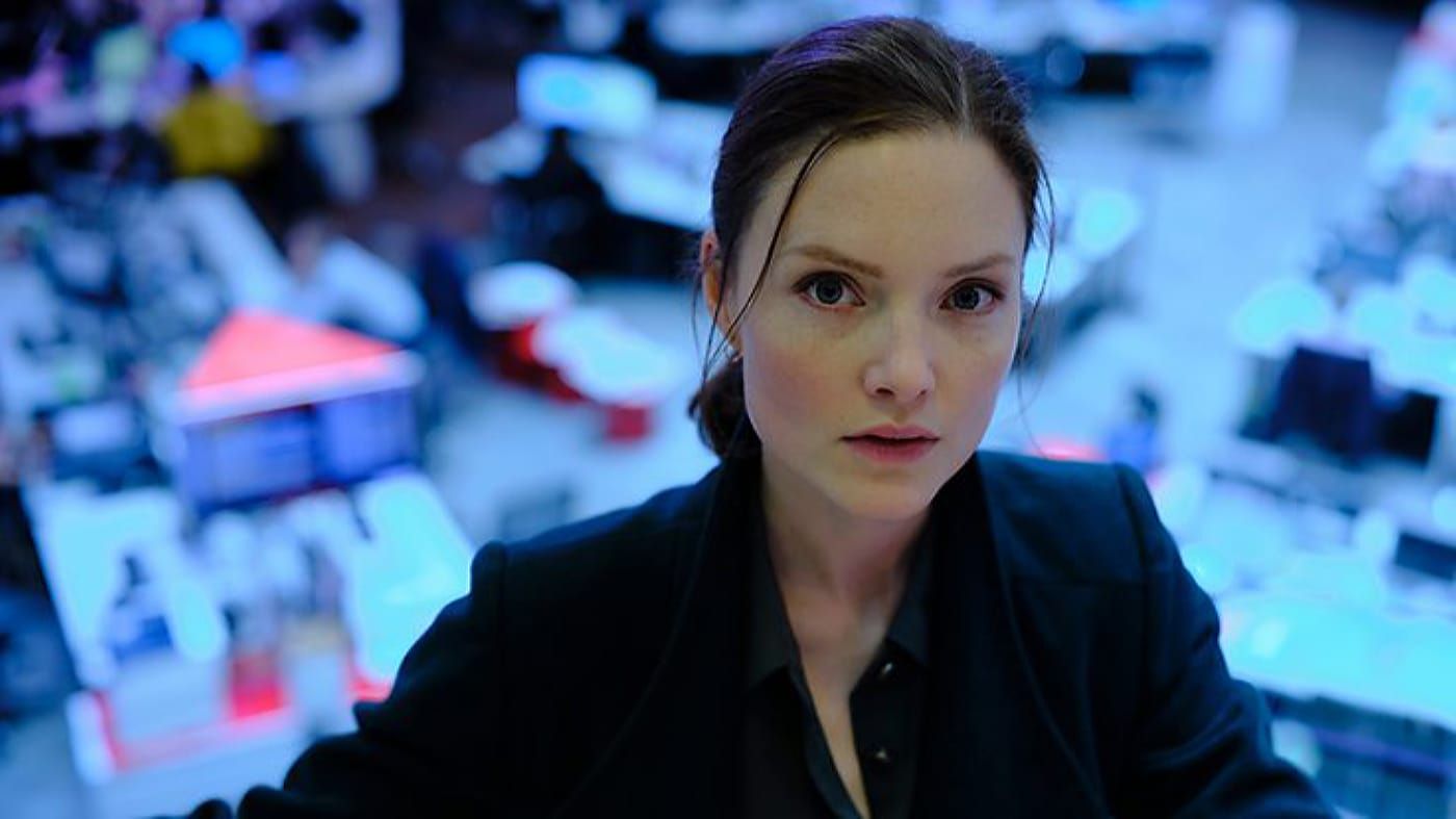 The Capture : Fotos Holliday Grainger - 9 no 13 - AdoroCinema