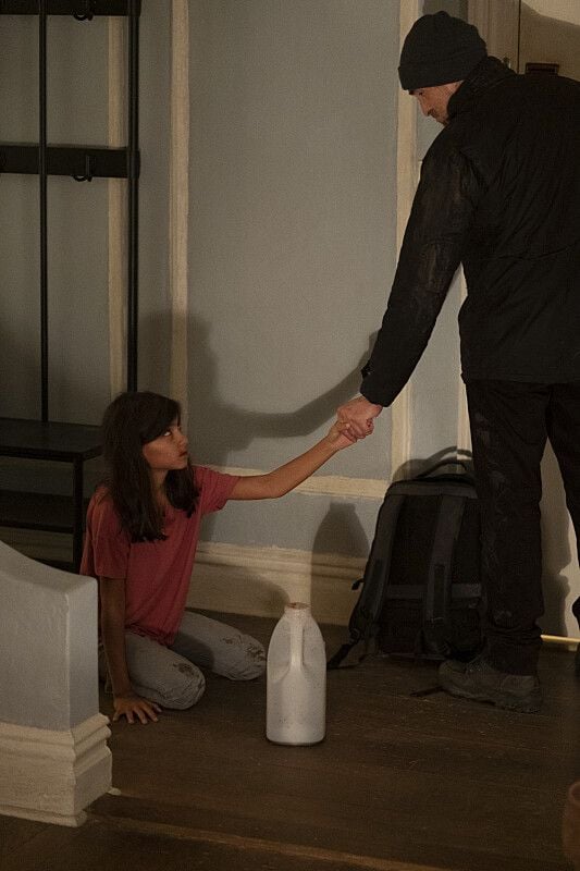 Let The Right One In : Fotos Demian Bichir, Madison Taylor Baez - 4 no 4 - AdoroCinema