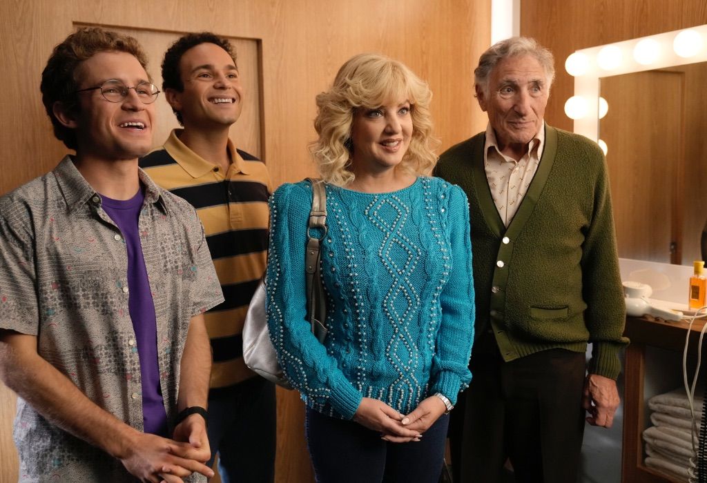 Foto de Judd Hirsch - Fotos Sean Giambrone, Wendi McLendon-Covey, Troy ...
