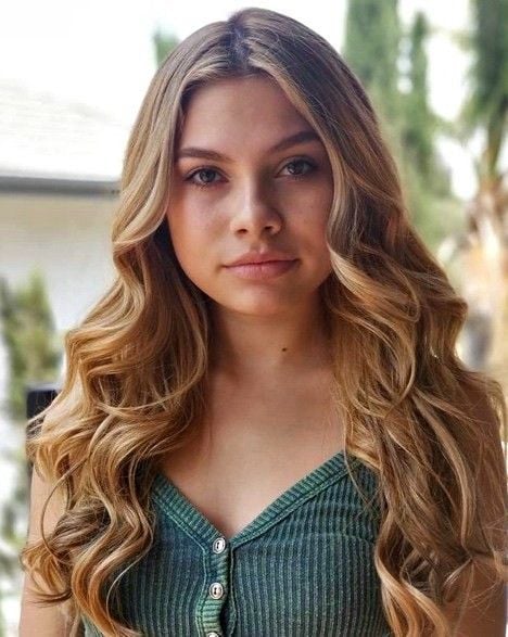 Bella Shepard - AdoroCinema