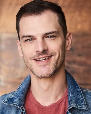 Alex Denney - AdoroCinema