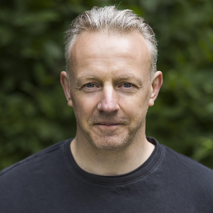 Chris Garner - AdoroCinema