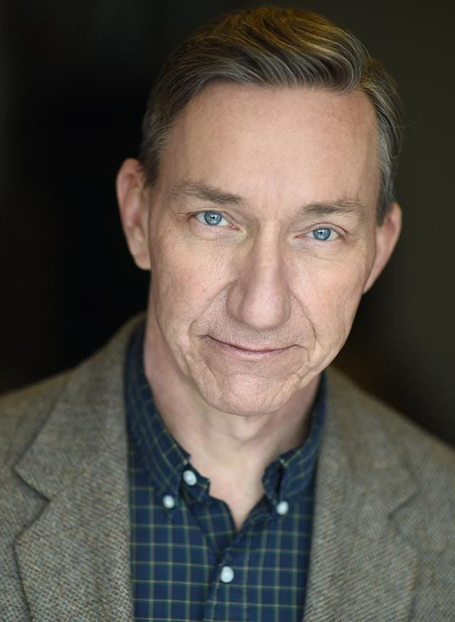 Alexander Cook - AdoroCinema