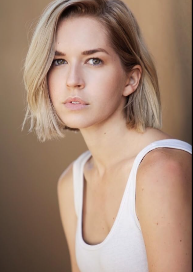 Emily Killian - AdoroCinema