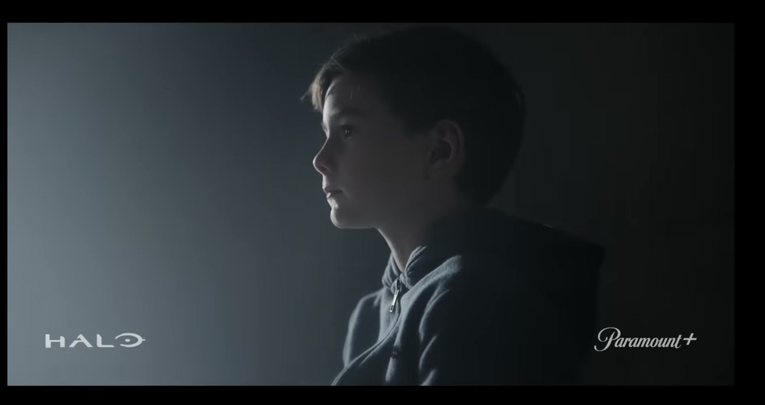 Halo : Fotos Casper Knopf - 1 no 24 - AdoroCinema