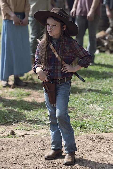 The Walking Dead : The Walking Dead : Fotos Cailey Fleming - 14 no 15 - AdoroCinema