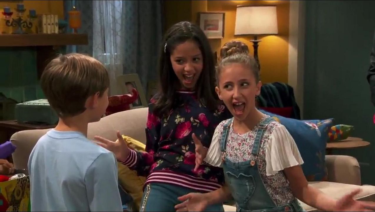 Pôster Tal Sydney, Tal Max 1ª temporada - Pôster 42 no 55 - AdoroCinema