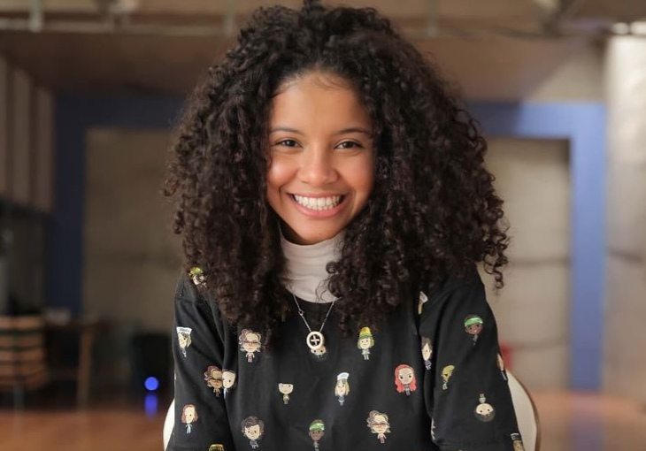 Foto de Laura Luz - Poster Laura Luz - Foto 0 de 1 - AdoroCinema