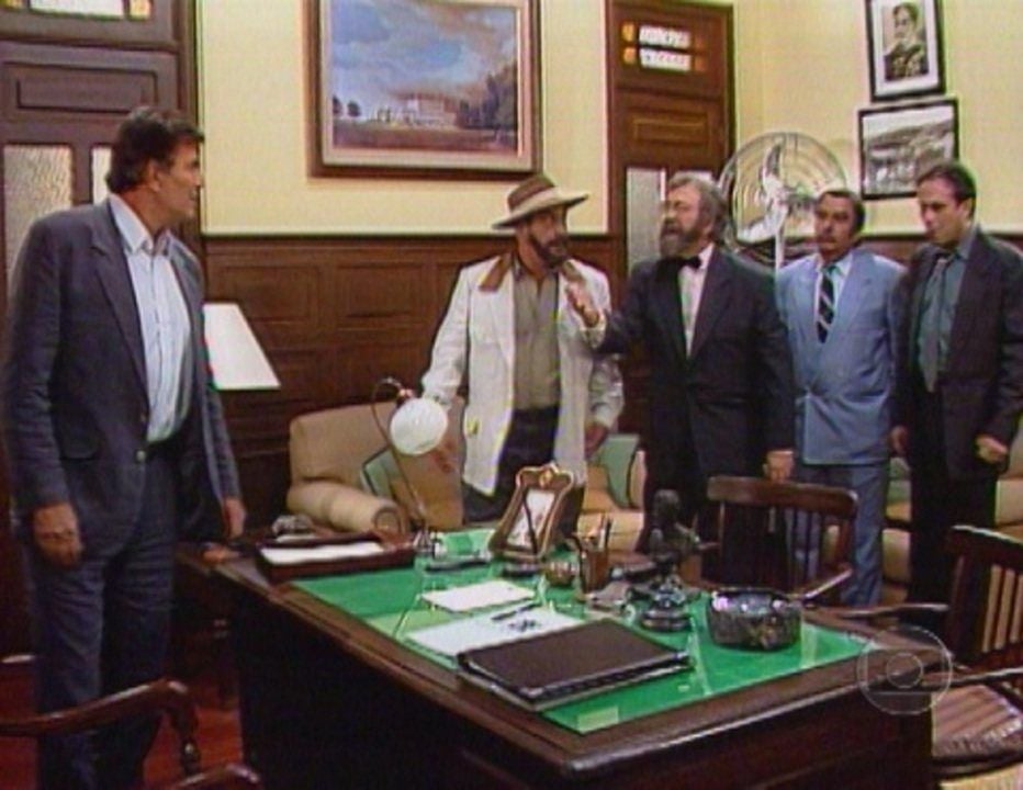 Fera Ferida : Fera Ferida : Fotos - 8 no 12 - AdoroCinema