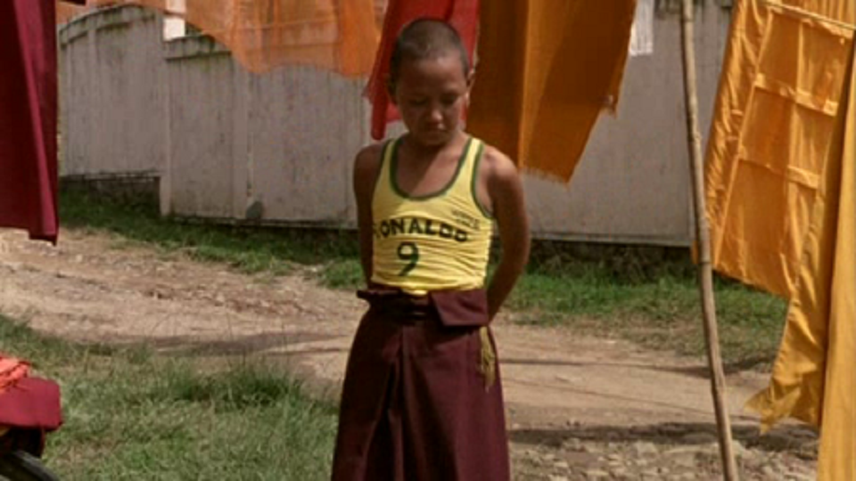 Trailer do filme A Copa - A Copa Trailer Original - AdoroCinema