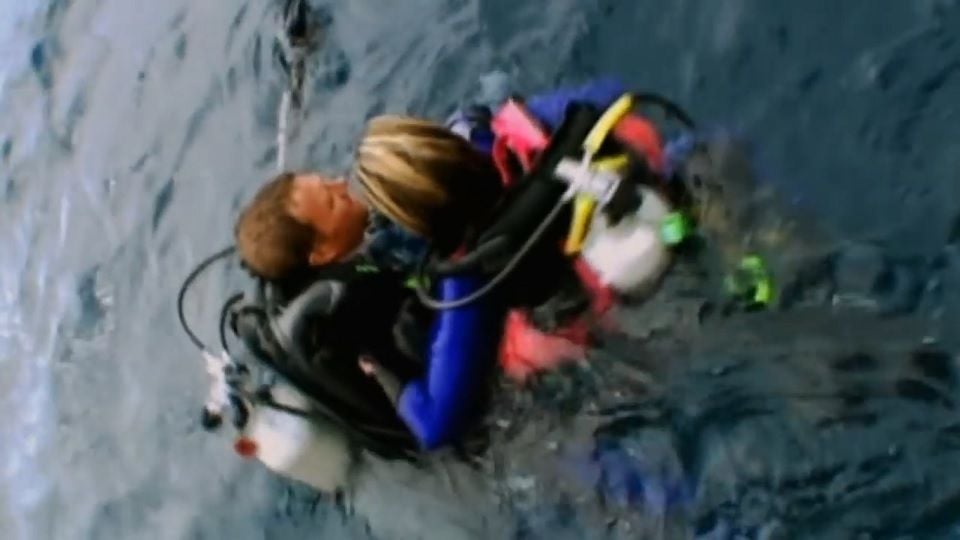 Trailer do filme Mar Aberto - Mar Aberto Trailer Original - AdoroCinema