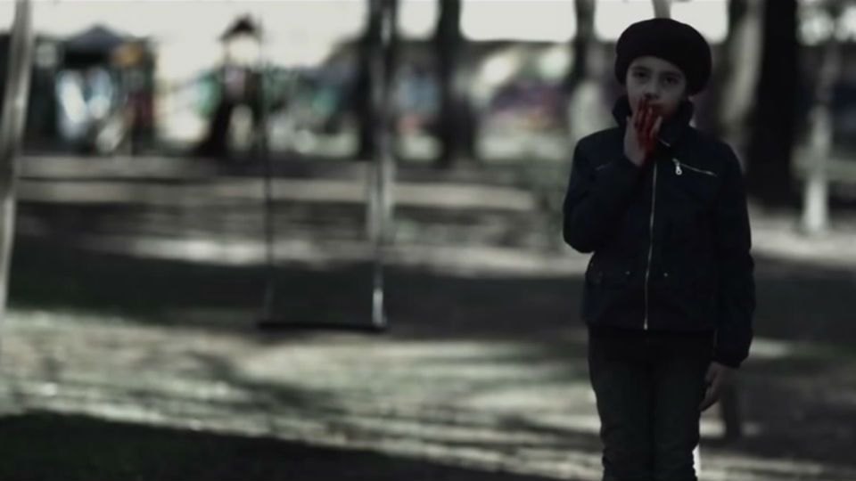 Trailer do filme A Maldição de Helena - A Maldição de Helena Trailer ...