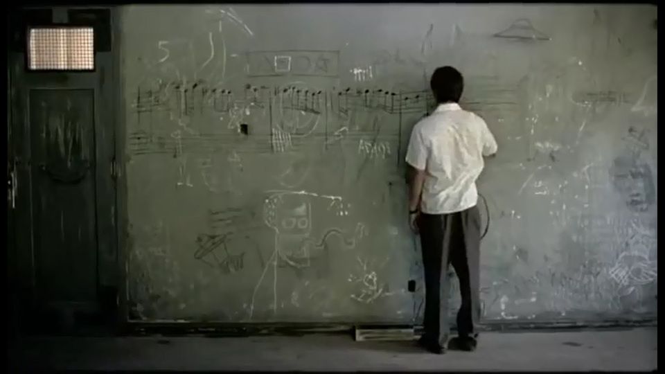 Trailer do filme Fuga - Fuga Trailer Original - AdoroCinema