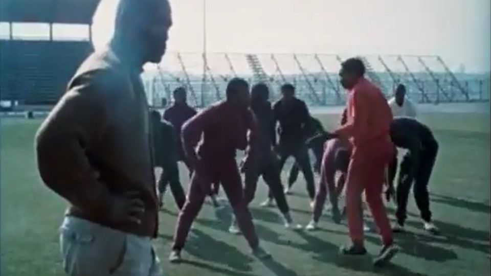 Trailer do filme Joe Bullet - Joe Bullet Trailer Original - AdoroCinema