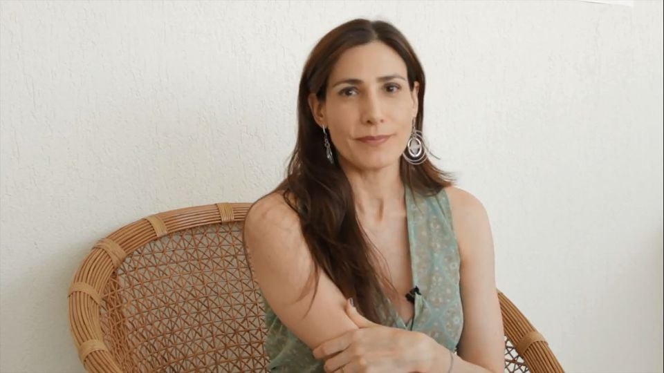 Entrevista sobre Até que a Casa Caia : Entrevista com a atriz Virgínia ...