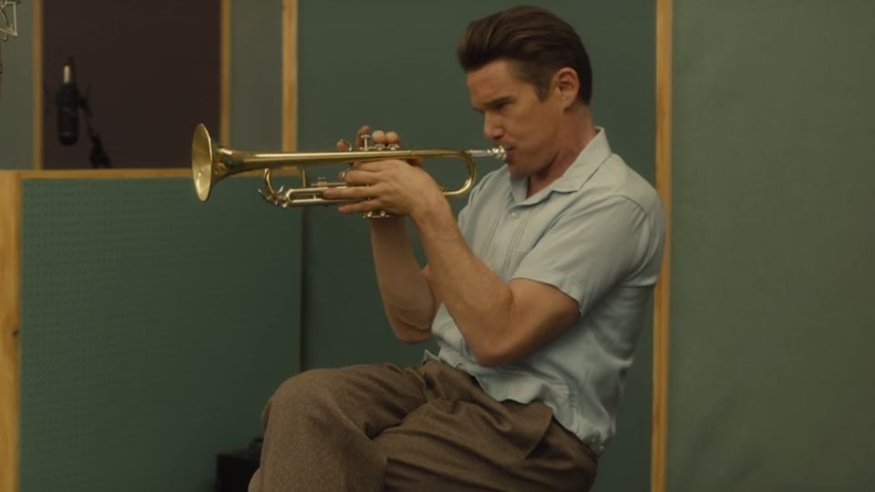 Clipe do filme Chet Baker - A Lenda do Jazz - Born to Be Blue Clipe ...