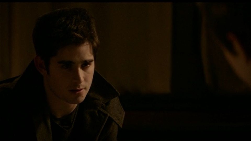 Trailer do filme Those People - Those People Trailer Original - AdoroCinema