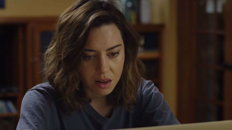 Easy 2ª Temporada Trailer Original - Trailer Easy T02 - AdoroCinema