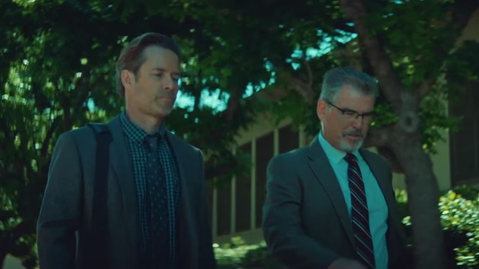 Trailer do filme Spinning Man - Spinning Man Trailer Original - AdoroCinema