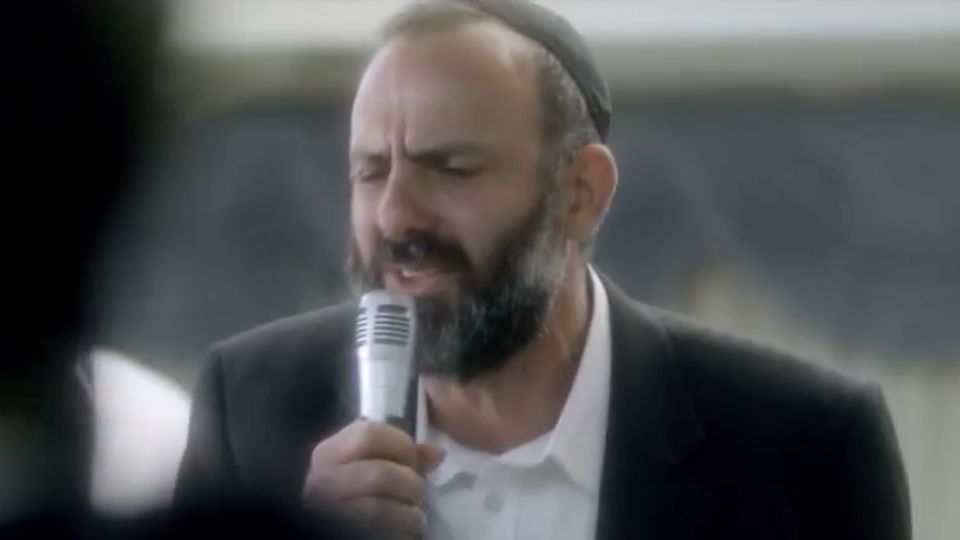 Trailer do filme Geula - Geula Trailer Original - AdoroCinema