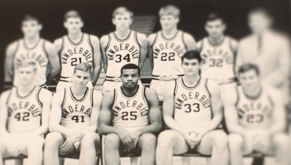 Trailer do filme Triumph, the Untold Story of Perry Wallace - Triumph ...