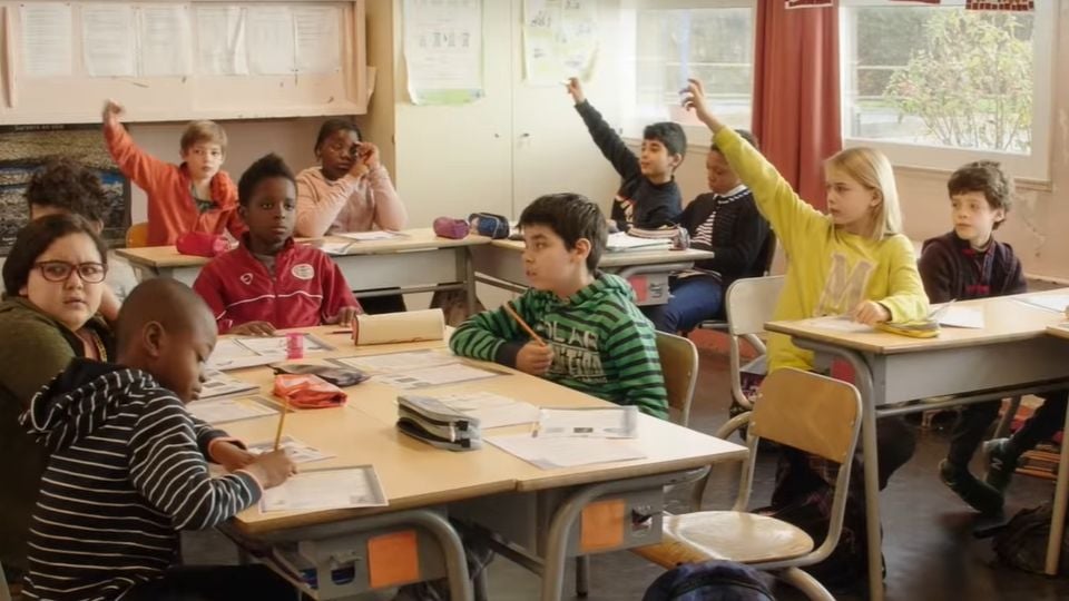 Trailer do filme Luta de Classes - Luta de Classes Trailer Original ...