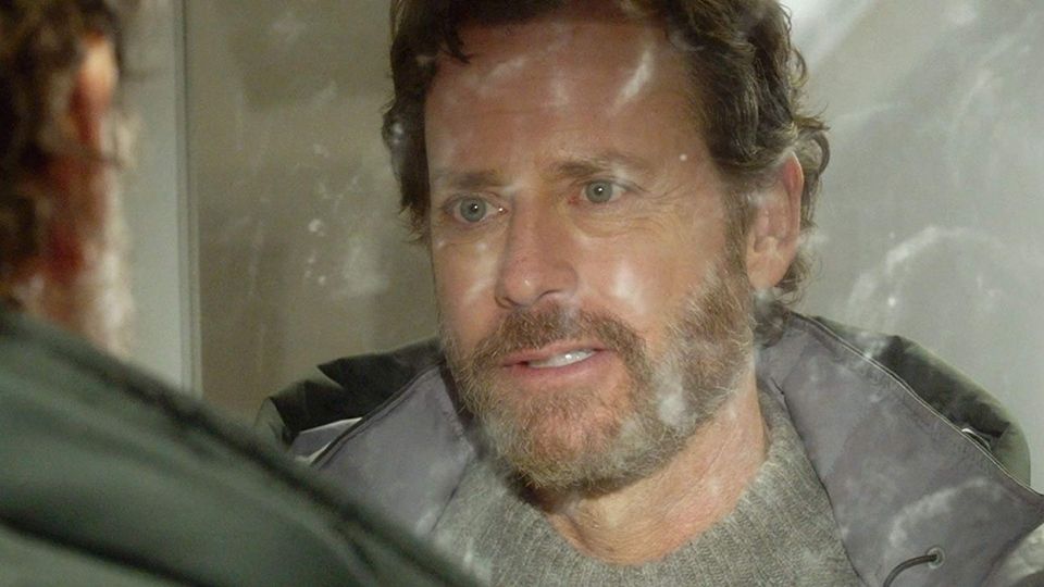 Trailer do filme Phil - Phil Trailer Original - AdoroCinema