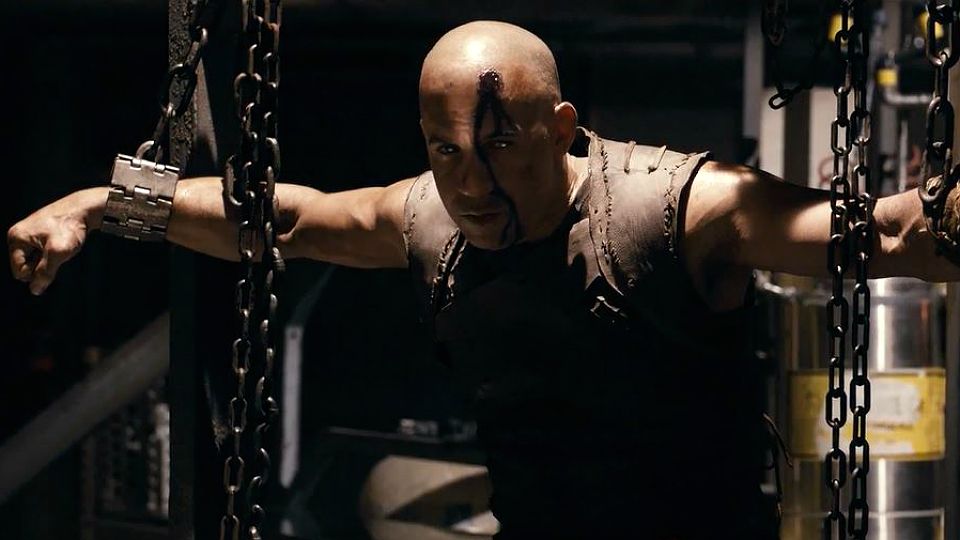 Trailer do filme Riddick 3 - Riddick 3 Trailer (2) Original - AdoroCinema