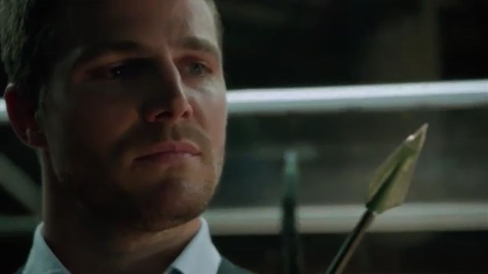 Arrow 2ª Temporada Trailer Original - Trailer Arrow T02 - AdoroCinema