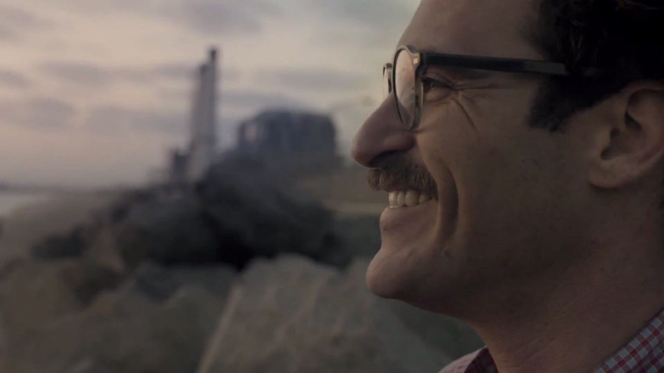 Trailer do filme Ela - Ela Trailer Legendado - AdoroCinema