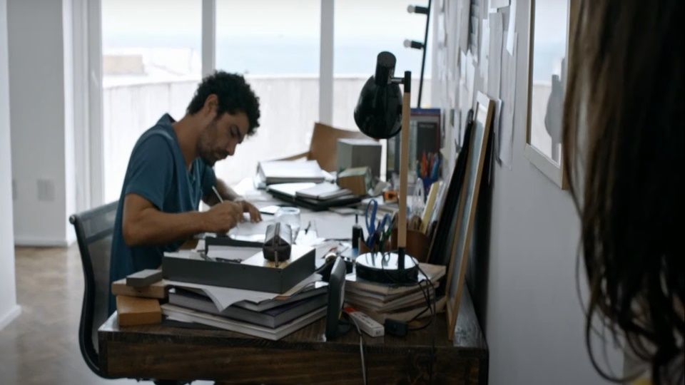 Trailer do filme Sol - Sol Trailer Original - AdoroCinema