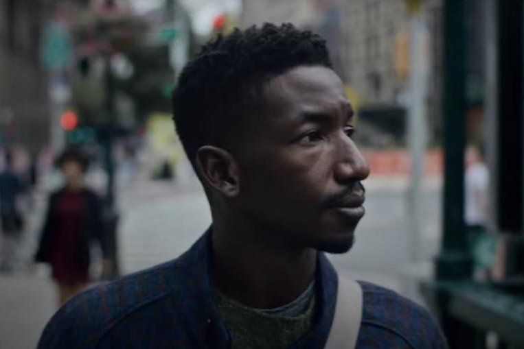 Archive 81 1ª Temporada Trailer Original - Trailer Arquivo 81 T01 ...