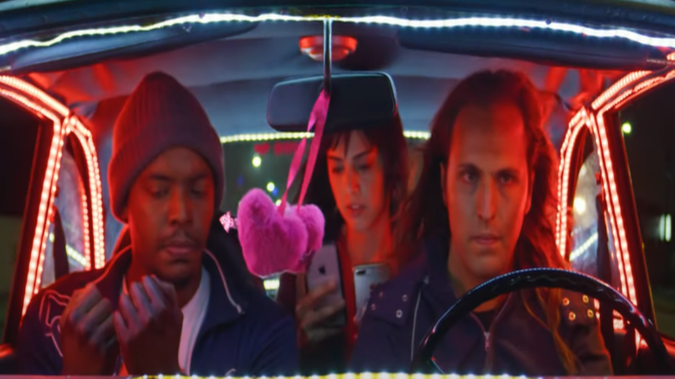 Trailer Do Filme Coração De Neon Coração De Neon Trailer Original